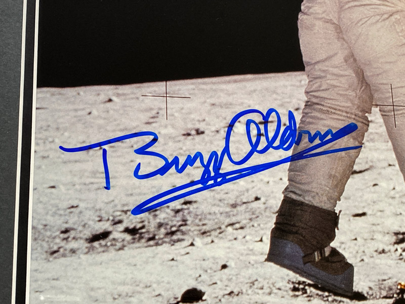 Buzz Aldrin signed 16x20 Photo