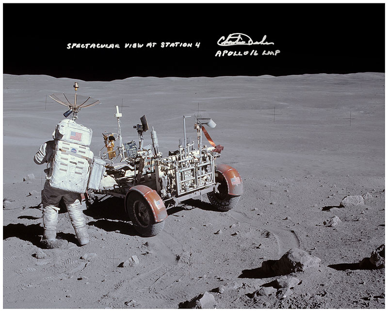 20x16 inch Charlie Duke signed photo - station 4