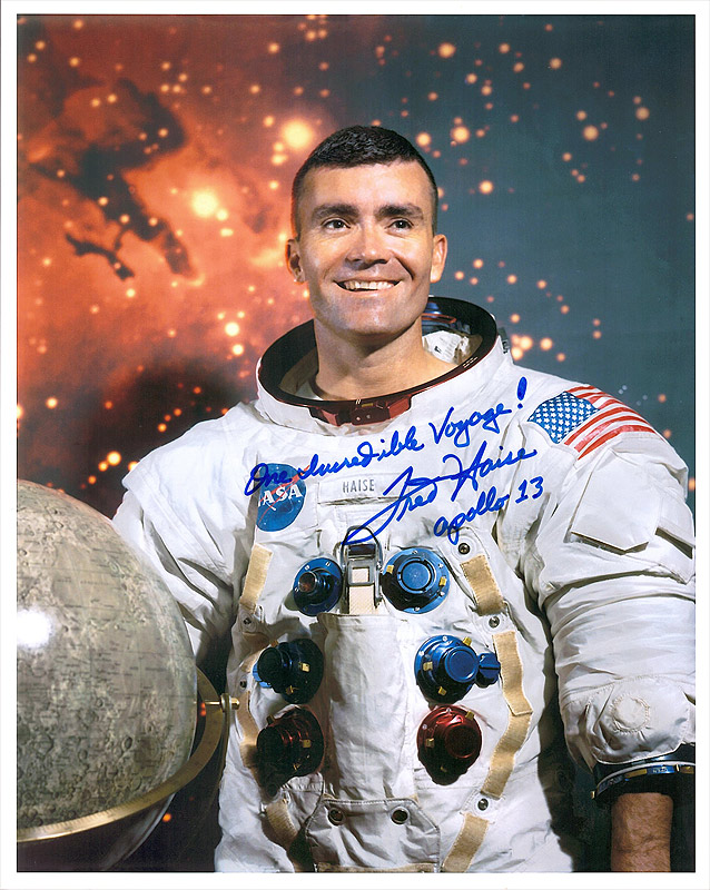 Apollo 13 8x10 WSS inch photo Signed by Fred Haise